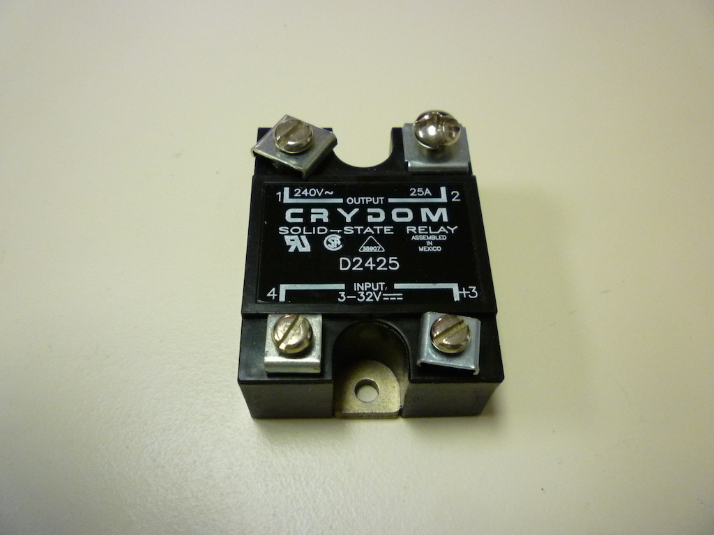 Crydom D2425 Solid state relay - Toolex