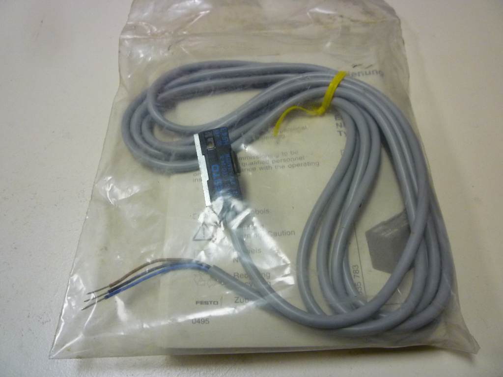 Festo 30459 SMEO-1-LED-24-B Proximity reed switch - Toolex