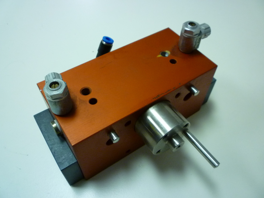 Meto-Fer MD32/180B/ODME-K-00-18 Rotary actuator - Toolex